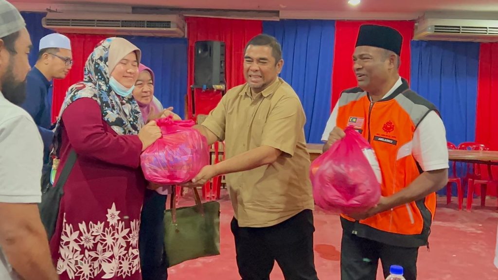 Kes Fitnah Lim Guan Eng Terhadap Datuk Seri Azeez Rahim - PrezCom